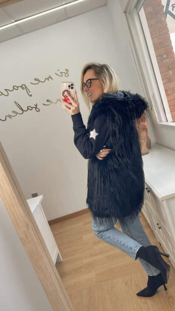 Chaleco pelo Rebel Glam - Ana Romo